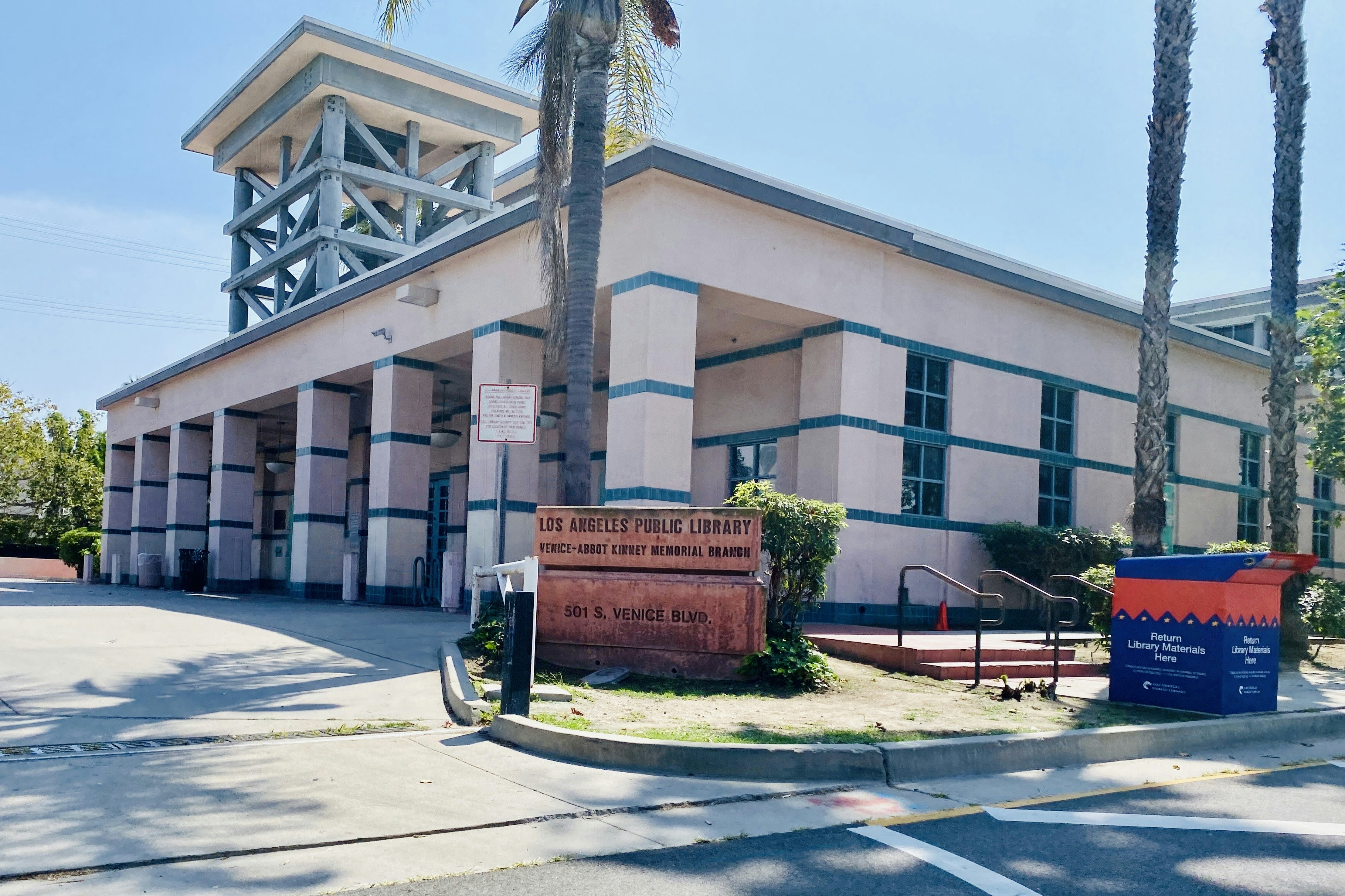 Abbot Kinney Memorial Branch Library: A Center for Community and Culture