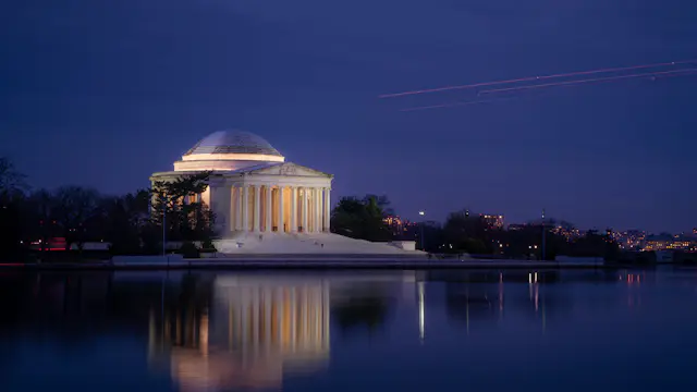 Connecticut Avenue Overlook Park | Questo Washington D.C.