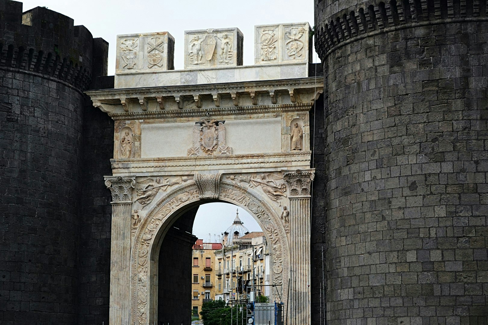 Porta Capuana