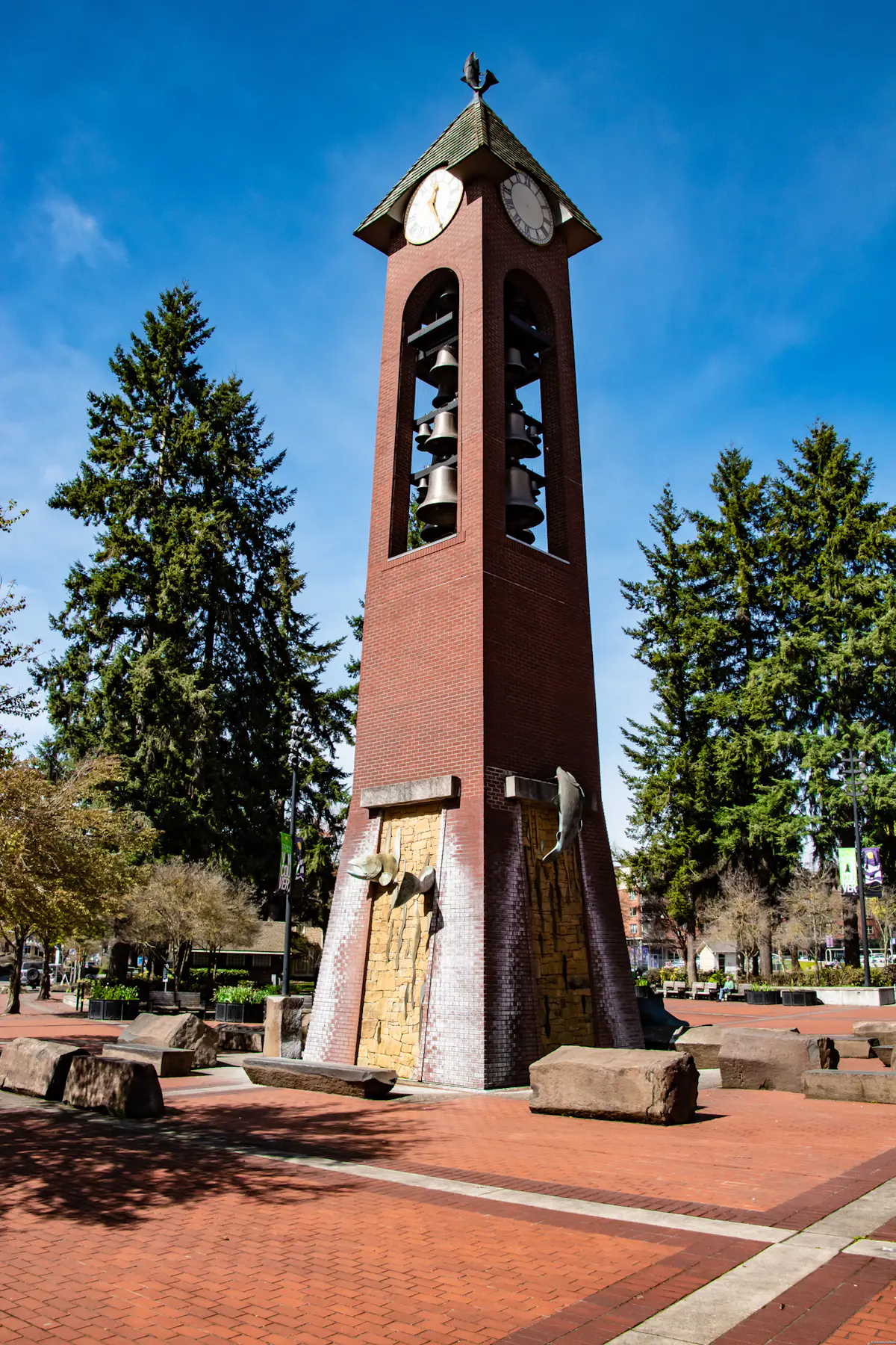 Salmon Run Bell Tower, Vancouver, WA, Explore with Questo